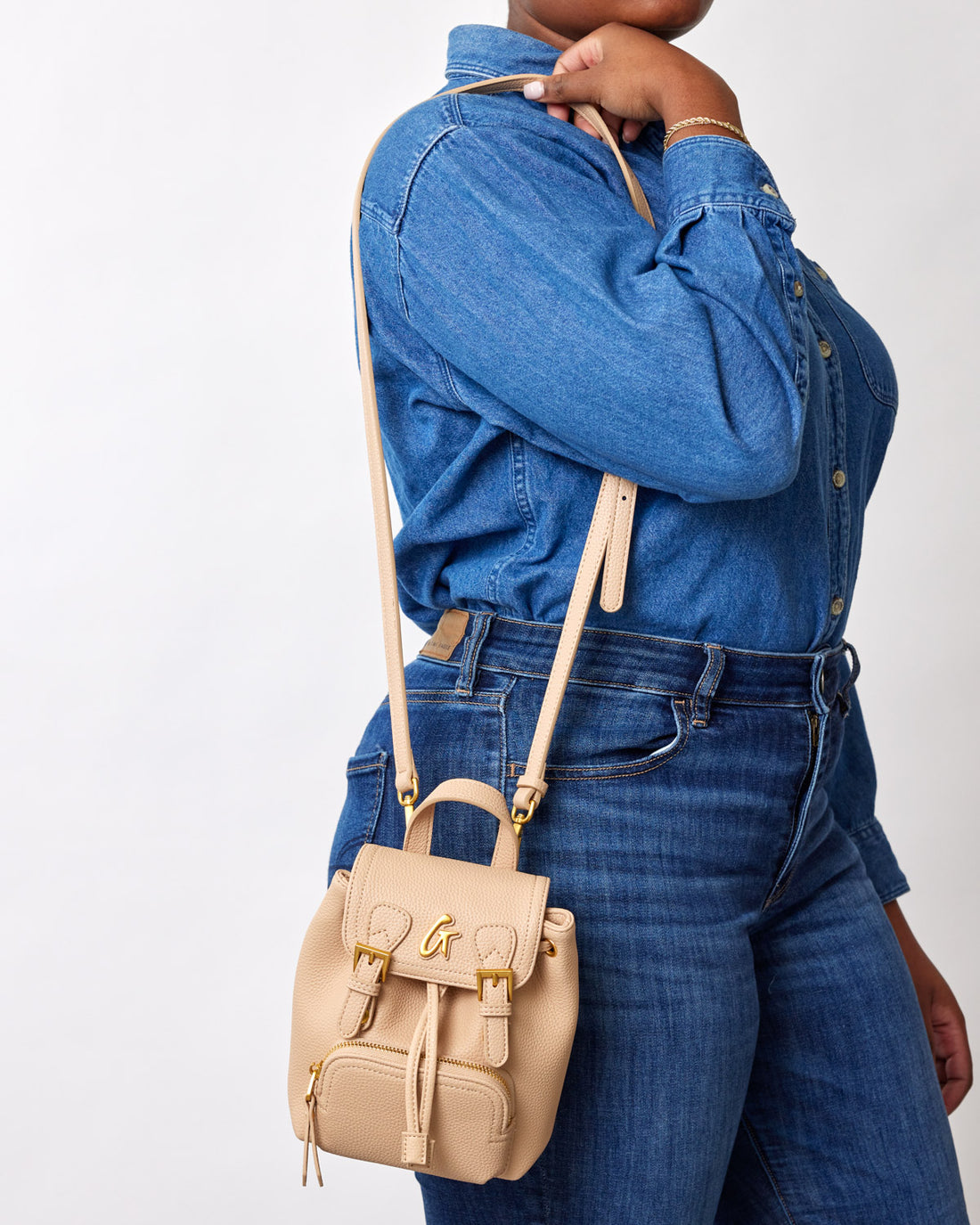 Pebble Mini Crossbody Backpack - Stylish & Functional