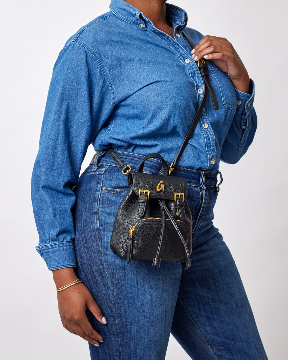 PEBBLE MINI BACKPACK BLACK - Vegan Pebble Leather Backpack with Gold ...