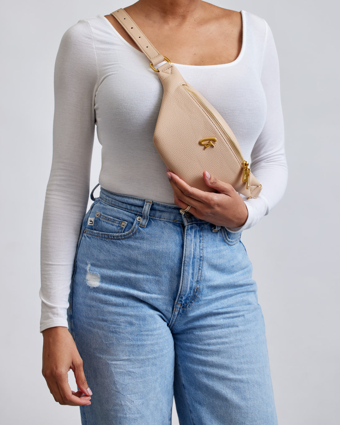 Luxe Fanny Packs for Every Style | Glam-Aholic Lifestyle
